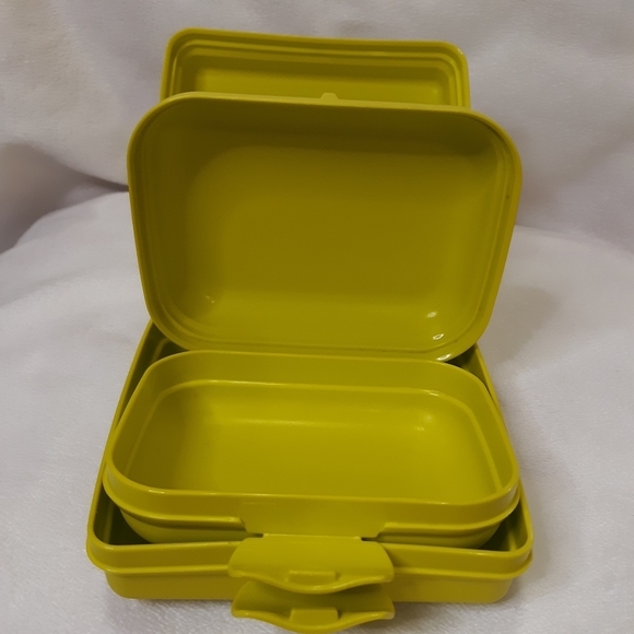 Tupperware | Kitchen | Dora The Explorer Tupperware Sandwich And Snack ...